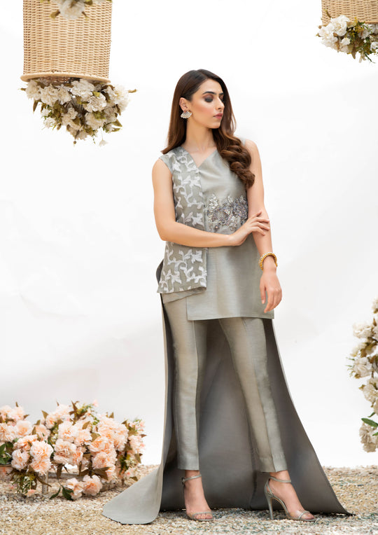 Pewter Best Fashion Designers In Pakistan Ayesha And Usman pewter-best-fashion-designers-in-pakistan-ayesha-and-usman
